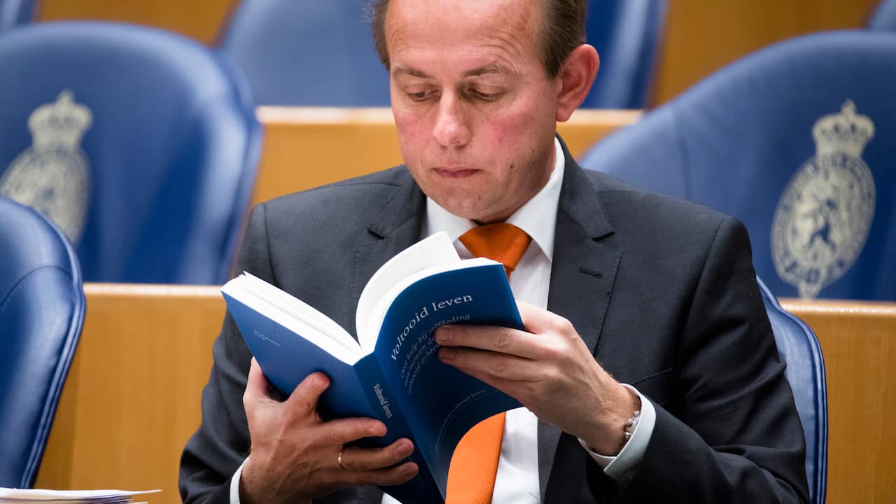 Van der Staaij bekroond tot beste spreker in Tweede Kamer | Politiek | NU.nl
