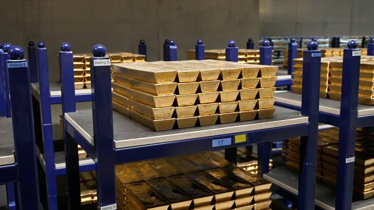 DNB geeft kijkje in kluis met duizenden goudstaven bij Zeist | NU.nl
