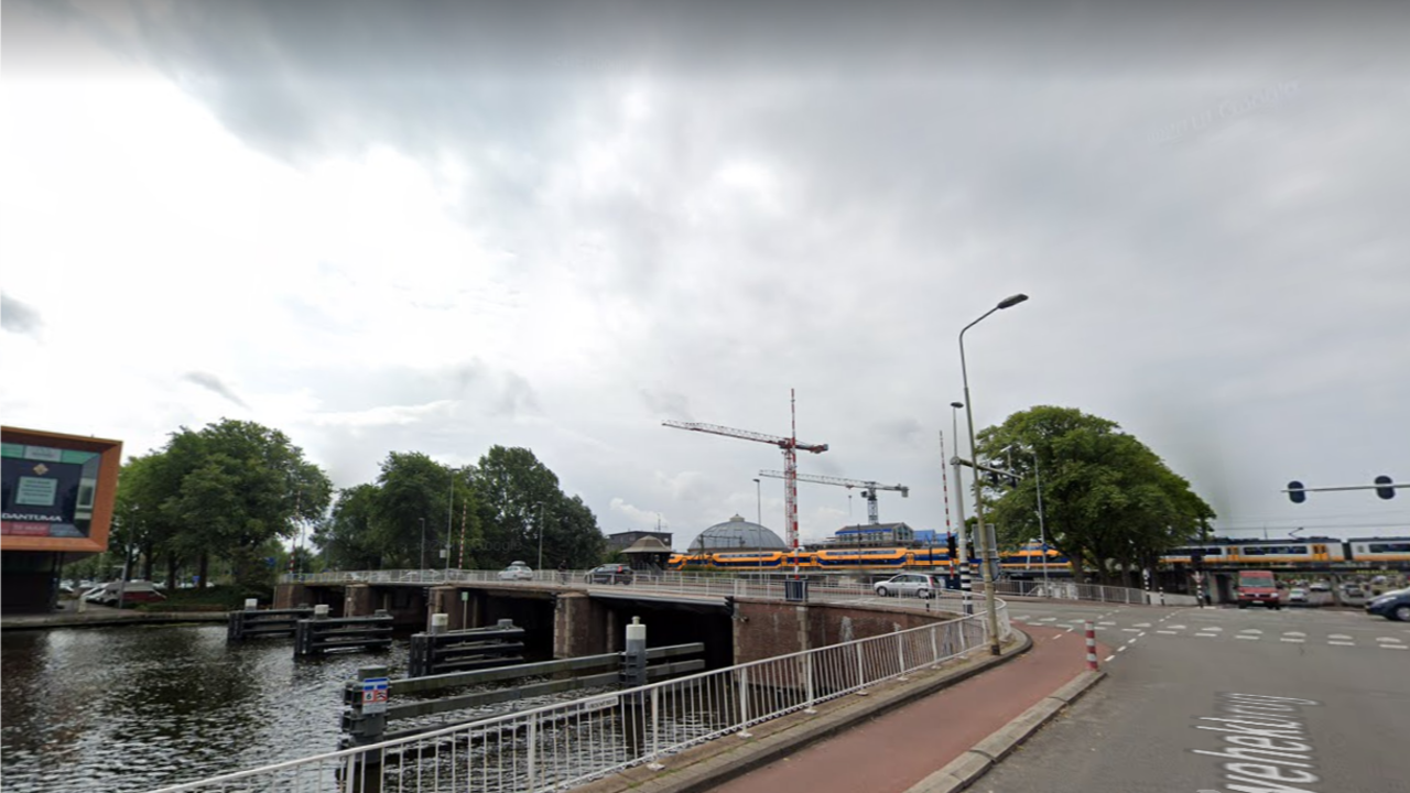 Familie Patrick (28) wil onderste steen boven na bijna fatale val van Haarlemse brug | Haarlem ...