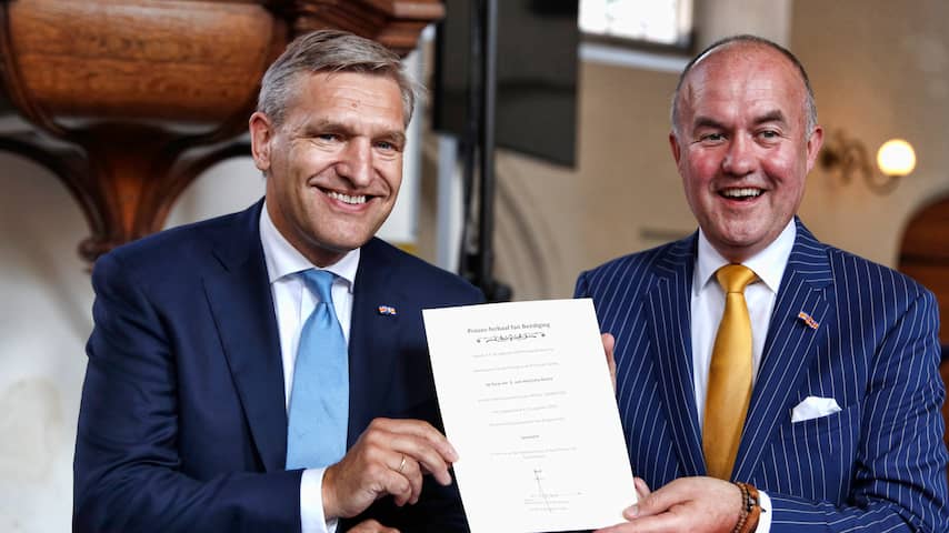 Sybrand Buma geïnstalleerd als burgemeester van Leeuwarden | Politiek ...