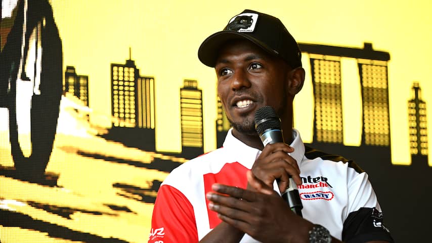 Afrikaanse wielerheld Girmay vervolgt carrière bij NSN Cycling Team ...