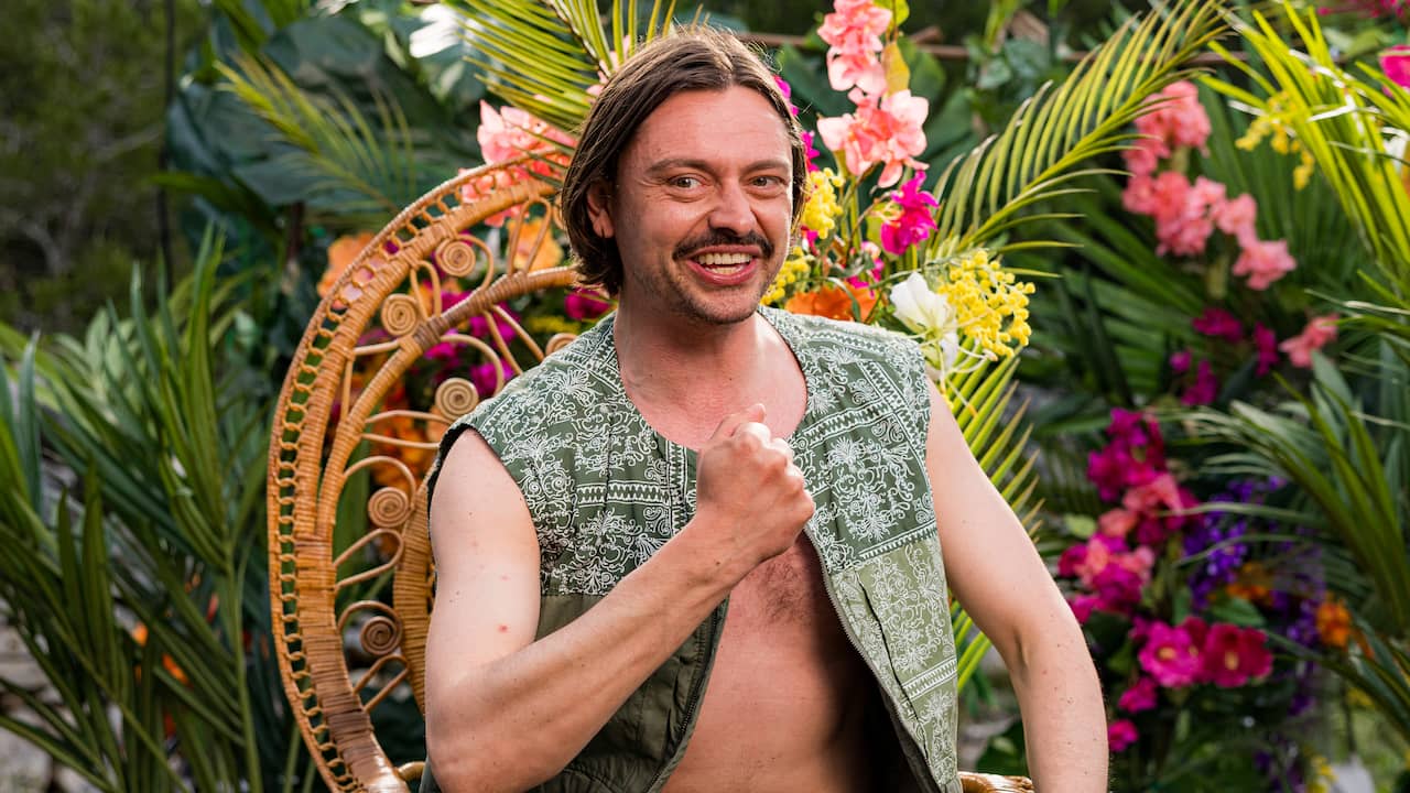 Gover Meit wil serieuzere kant tonen: 'Ben normaal functionerend mens ...