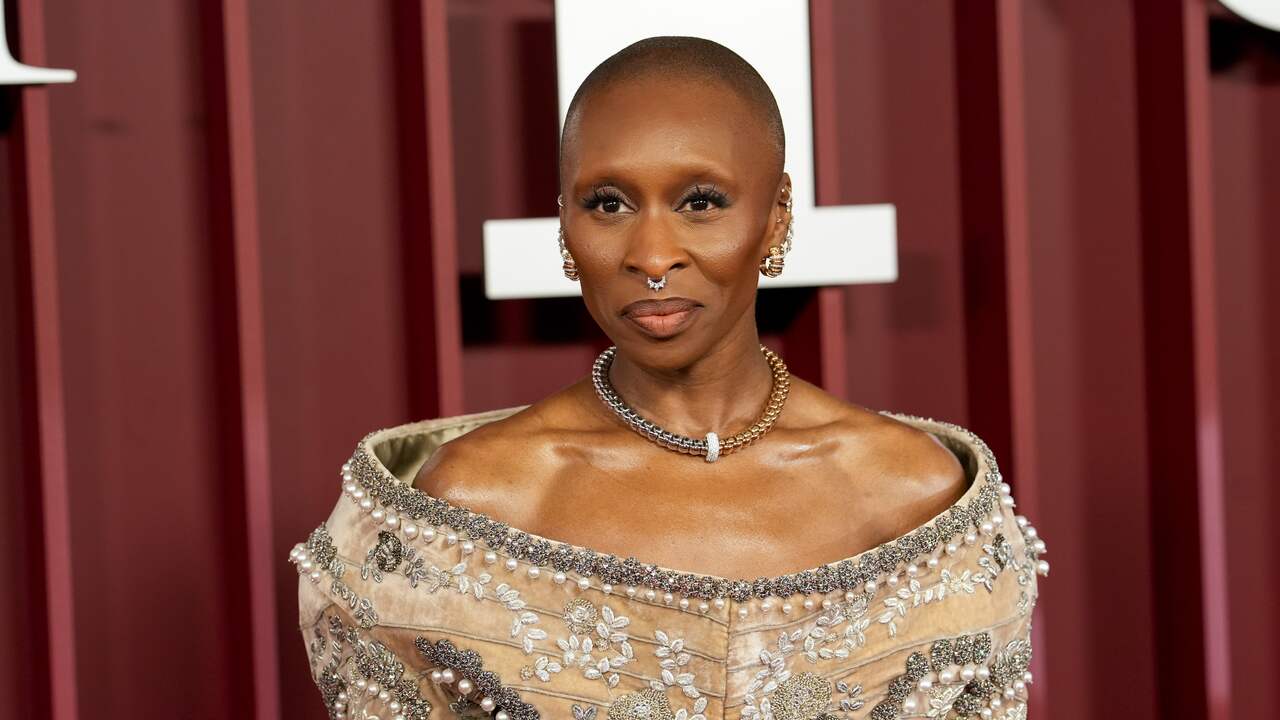 Wicked-actrice Cynthia Erivo krijgt oeuvreprijs bij filmfestival Santa ...