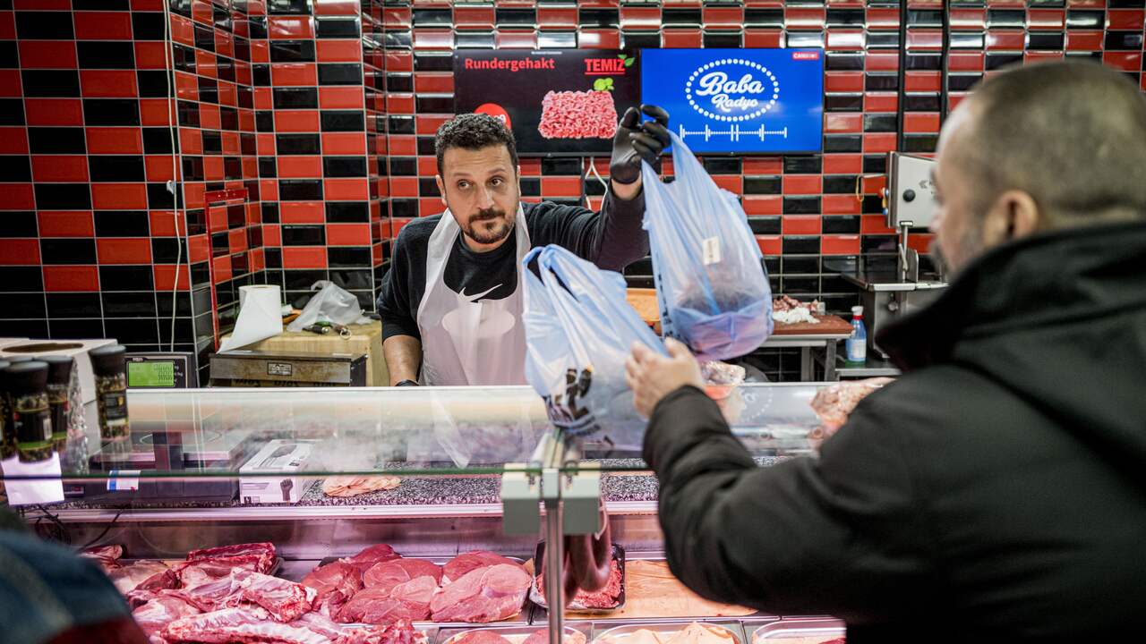 Voedselprijzen stijgen nog voor consumenten, terwijl producenten ze ...
