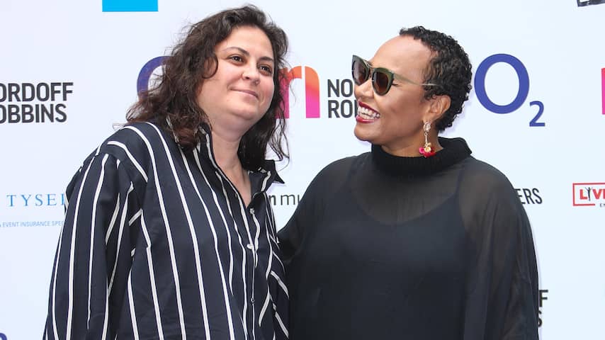 Emeli Sandé verlooft zich met vriendin Yoana | Achterklap | NU.nl