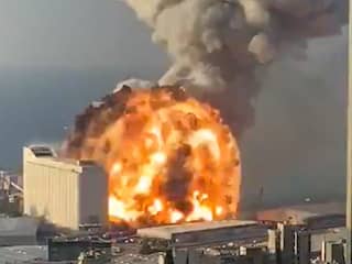 Rode Kruis: Minstens 100 doden en 4.000 gewonden bij explosie in ...