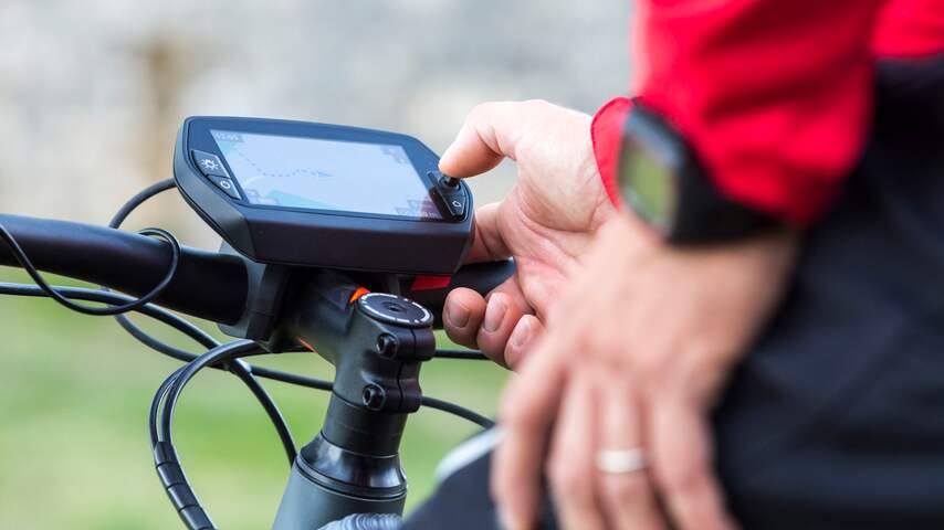 50 medewerkers van Carintreggeland krijgen een e-bike: op de fiets naar ...