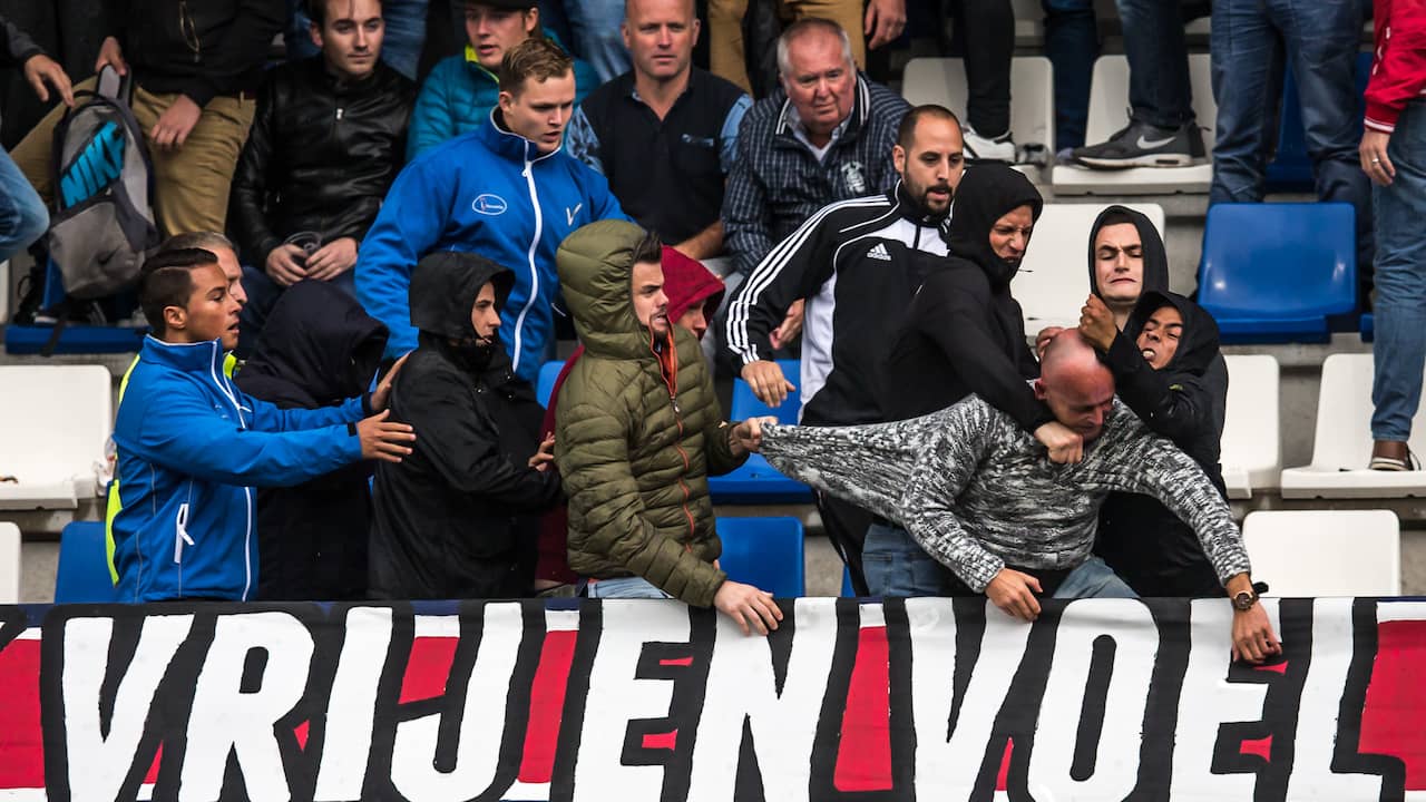 Willem II neemt maatregelen na rellen bij duel met Feyenoord | Voetbal ...