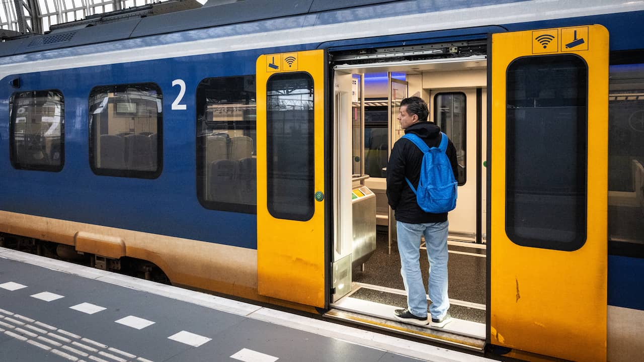 NS lijdt opnieuw miljoenen verlies door 'inflatiegat' en minder ...