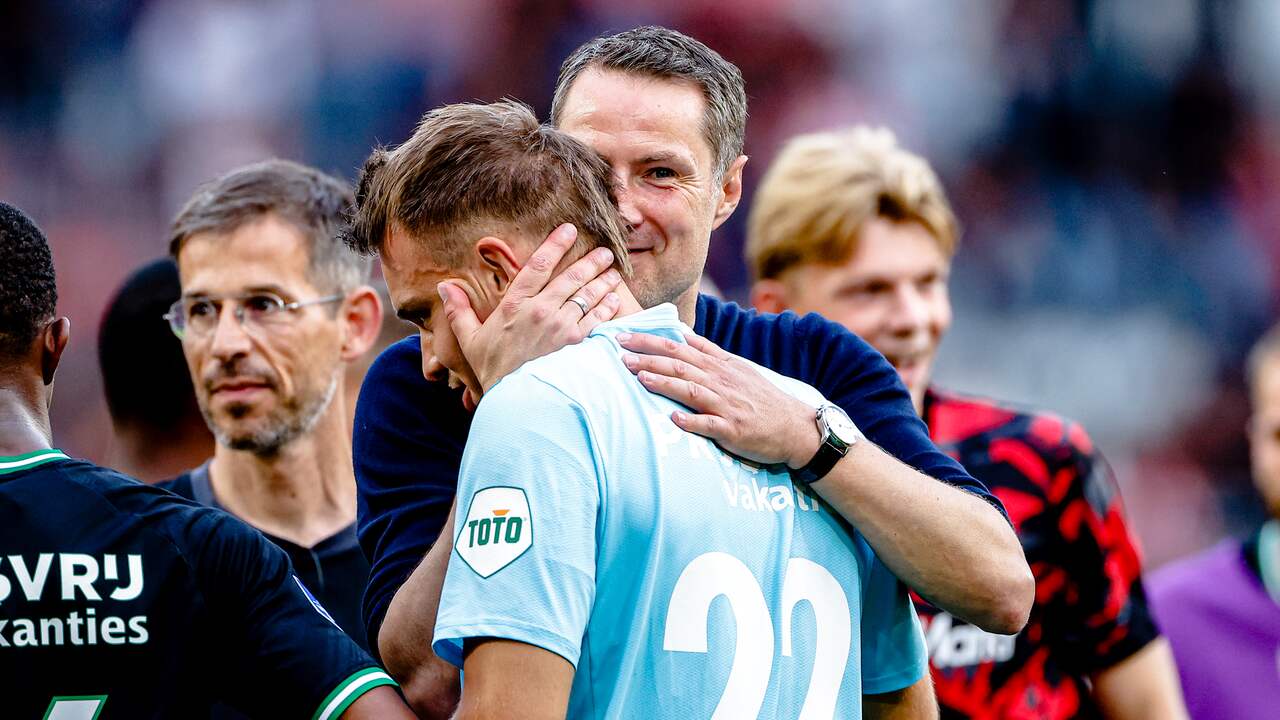 Feyenoord-coach Priske ziet visie bevestigd met eerste prijs: 'Ben geen ...