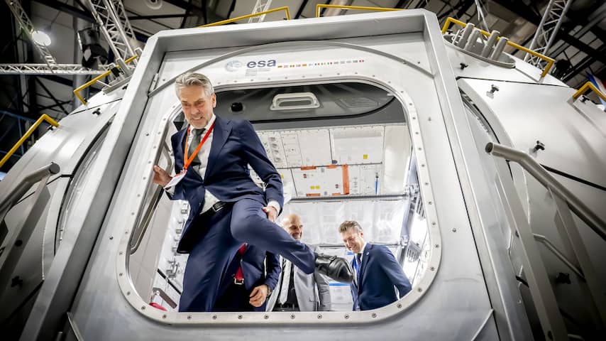 Kabinet trekt toch meer geld uit voor ruimtevaart: 'Steeds ...