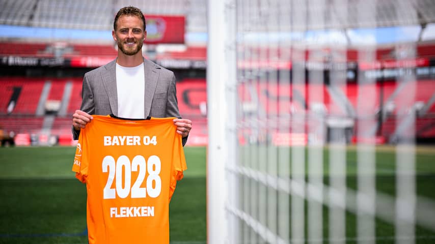 Ten Hag verwelkomt Oranjedoelman Flekken bij Bayer Leverkusen | Voetbal | NU.nl