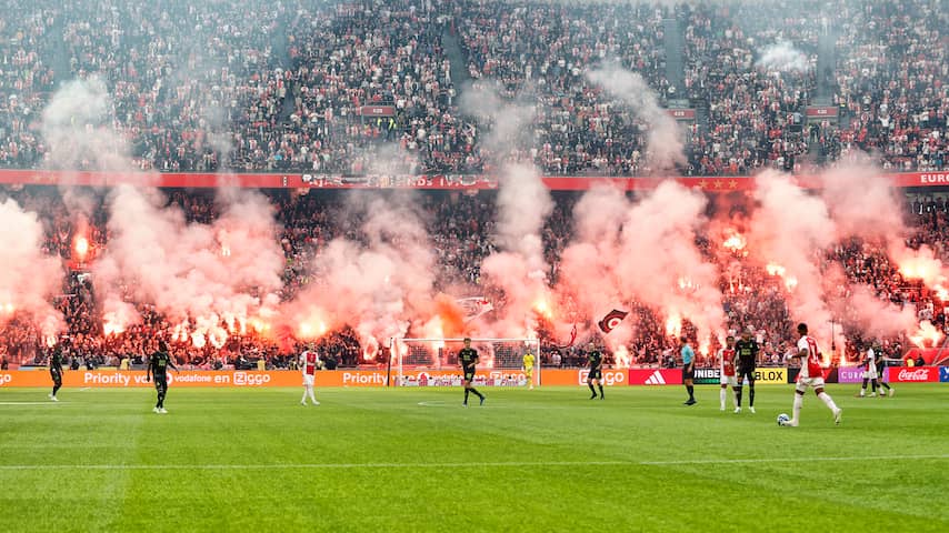 Zo liep De Klassieker tussen Ajax en Feyenoord uit de hand | Voetbal | NU.nl