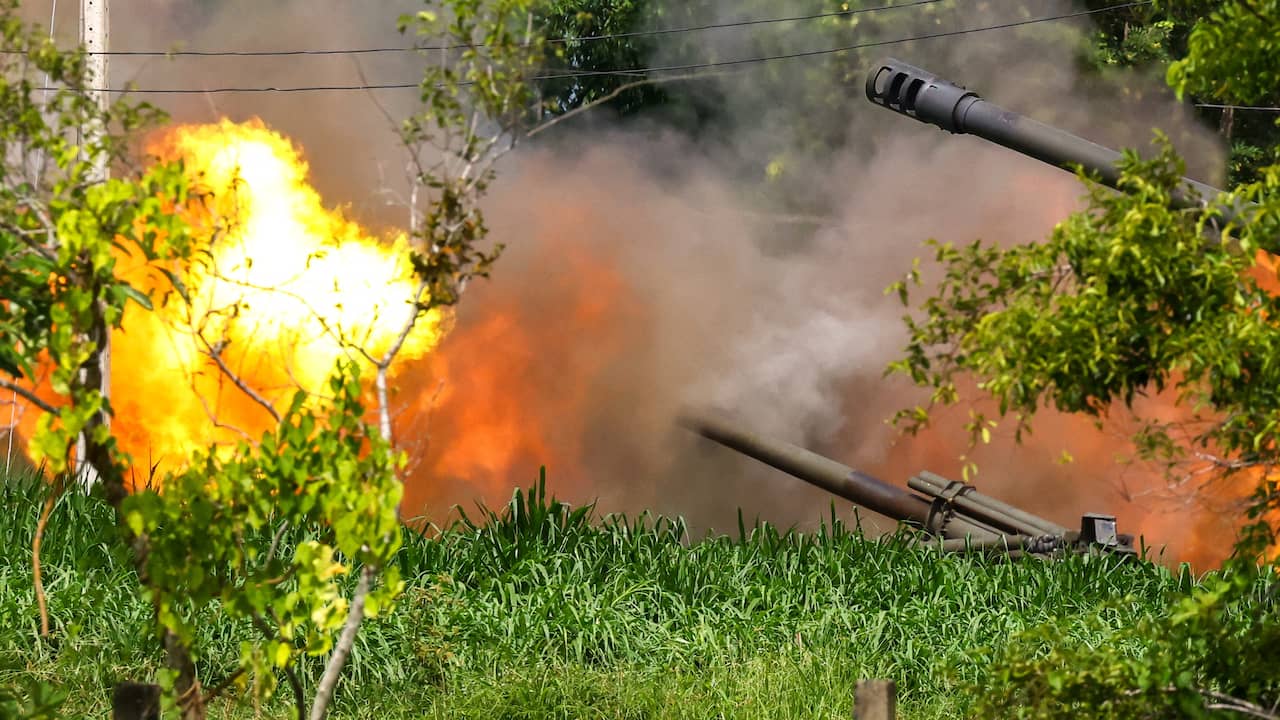 Thailand evacueert ruim 100.000 mensen vanwege gevechten met Cambodja ...