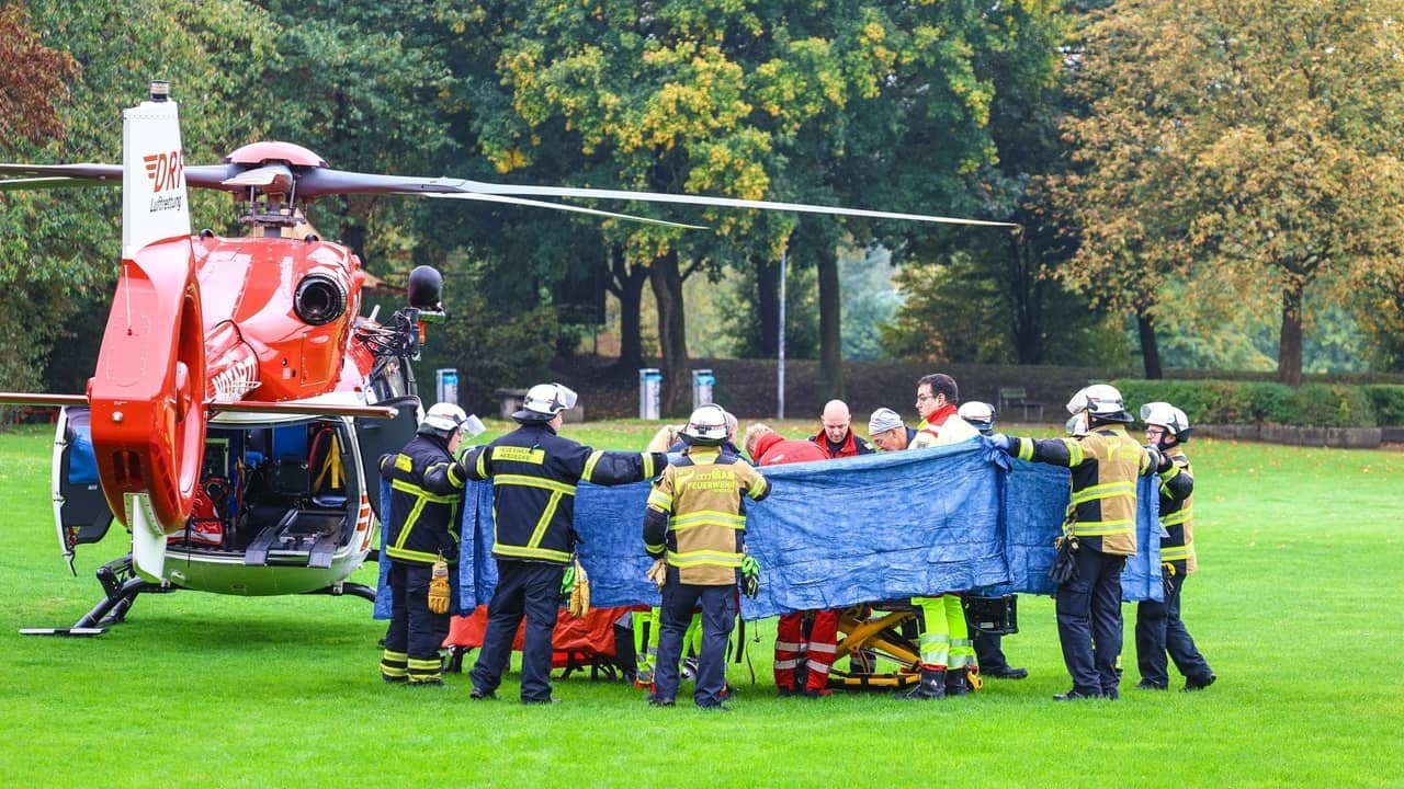 Mayor of German town of Herdecke stabbed near her home by several ...