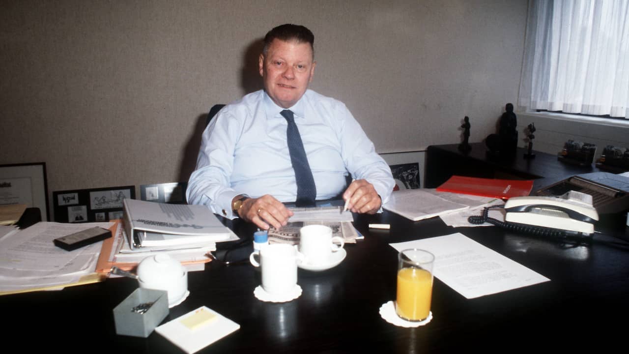 Dramaserie over V&D-topman Anton Dreesmann in de maak | Films & Series ...