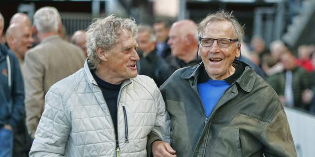 Spitsen van Oranje scoren niet of nauwelijks: 'Koeman moet ze knuffelen ...