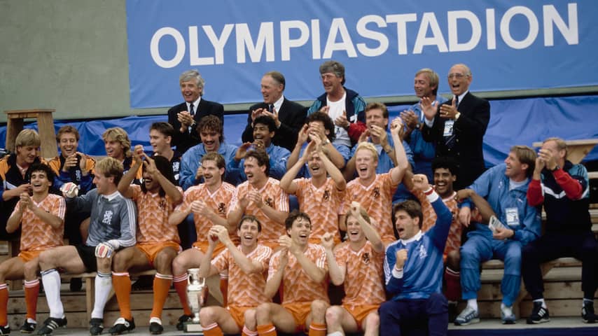 'Harry' Krüzen speelde geen minuut, maar won wel EK: 'Rondvaart was ...