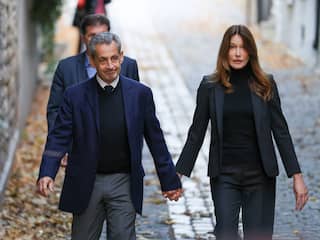 Oud-president Sarkozy na drie weken al uit de cel in afwachting van hoger beroep | Buitenland ...