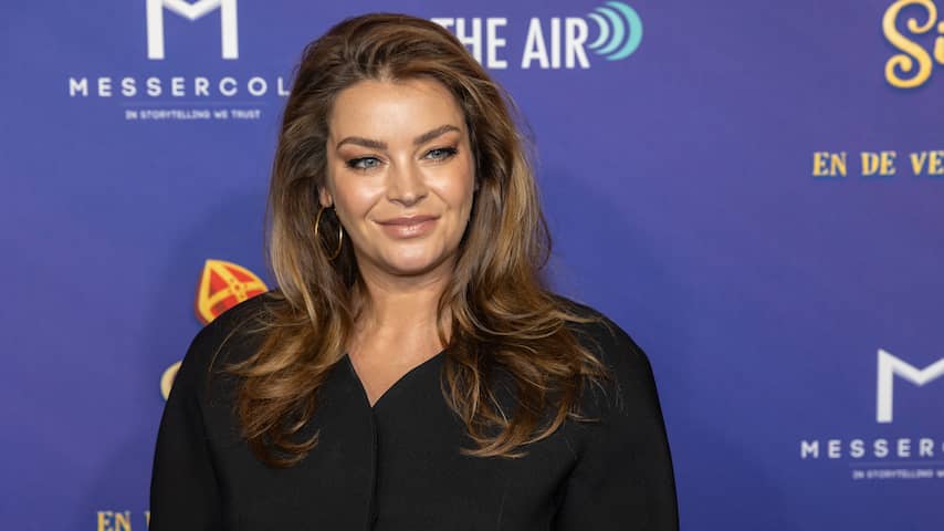 Miljuschka Witzenhausen helpt tienermoeder in Vier Handen Op Eén Buik | Media | NU.nl