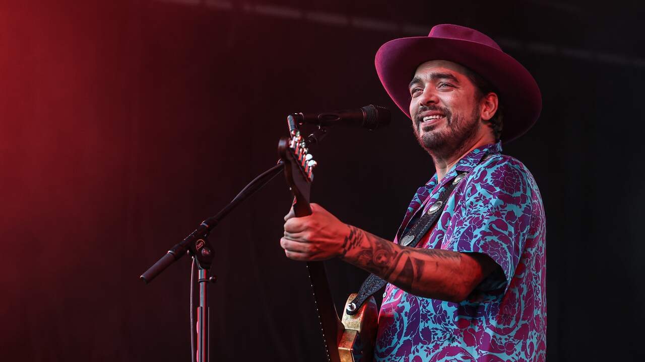 Ex-coach Waylon twijfelt aan nieuwe regels The Voice: 'Motie van ...