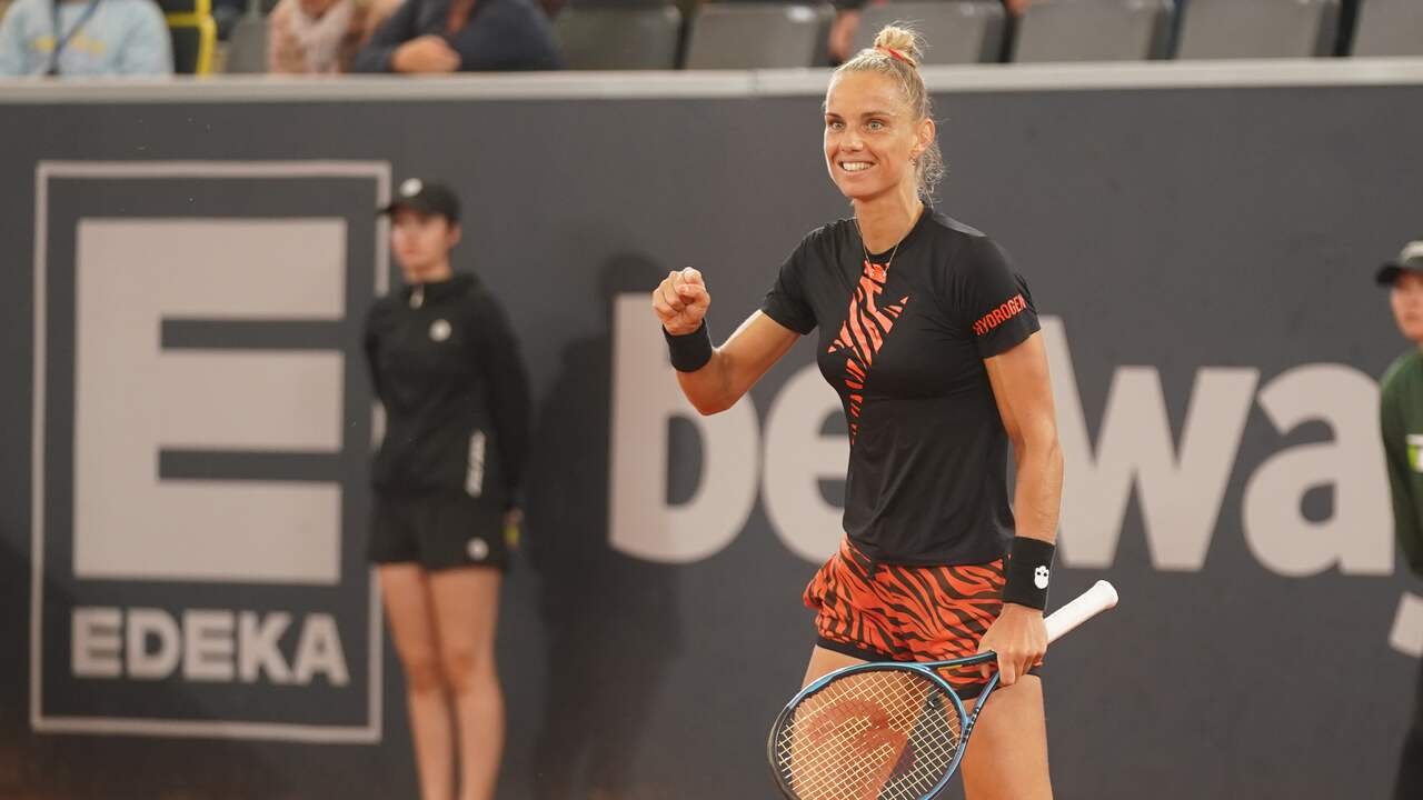 Arantxa Rus dendert door en bereikt finale van WTA-toernooi in Hamburg ...