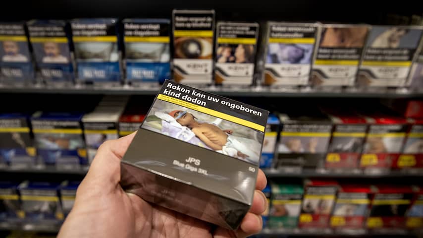 Honderden nieuwe tabakswinkels nadat sigaretten in rook opgaan in ...