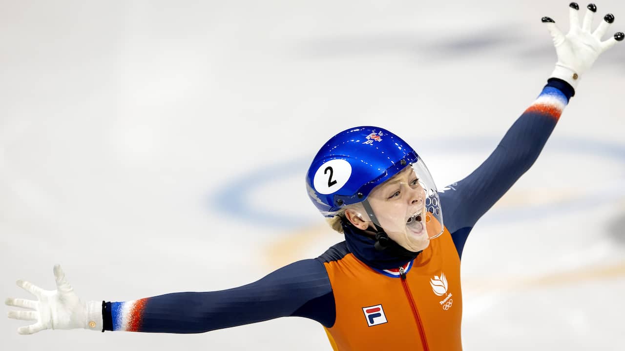 Teruglezen | Van 't Wout en Velzeboer winnen shorttrackgoud op Spelen ...