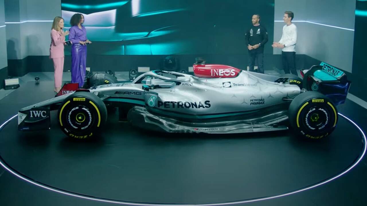 Mercedes onthult nieuwe auto Hamilton en Russell, de kleur zilver is terug | Formule 1 | NU.nl
