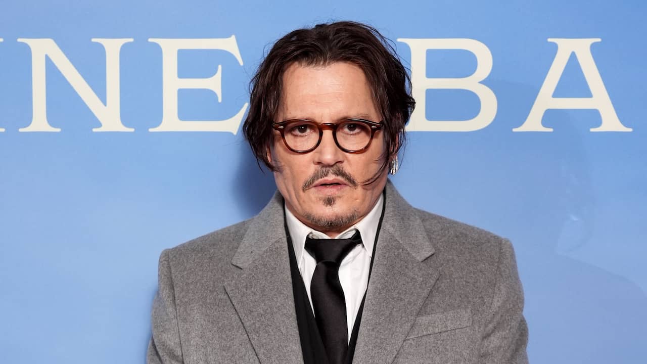 Johnny Depp is aan het daten met model Yulia | Achterklap | NU.nl