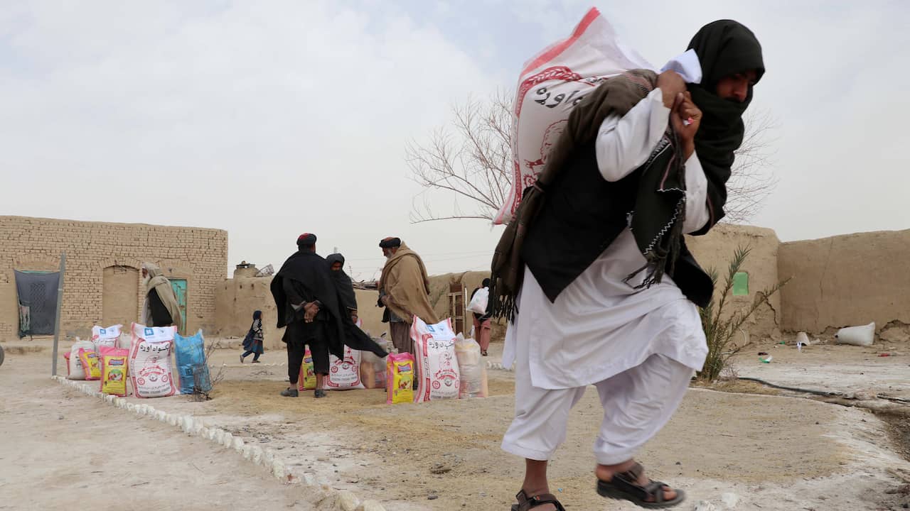Taliban half jaar terug aan de macht: hoe staat Afghanistan ervoor ...
