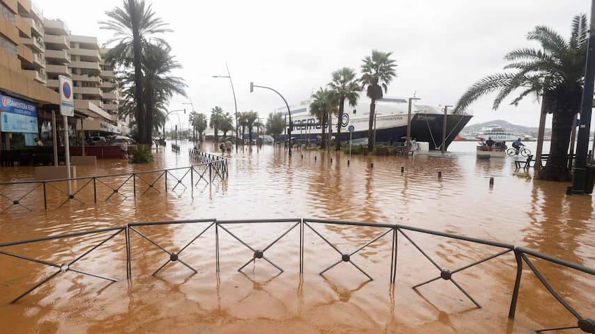 Code rood vanwege overstromingsgevaar Ibiza, weercode Valencia ...
