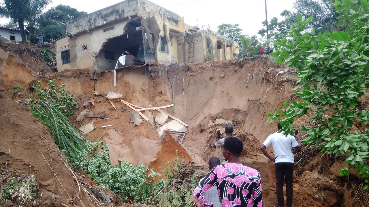 Zeker 120 doden door overstromingen en aardverschuivingen in Kinshasa ...