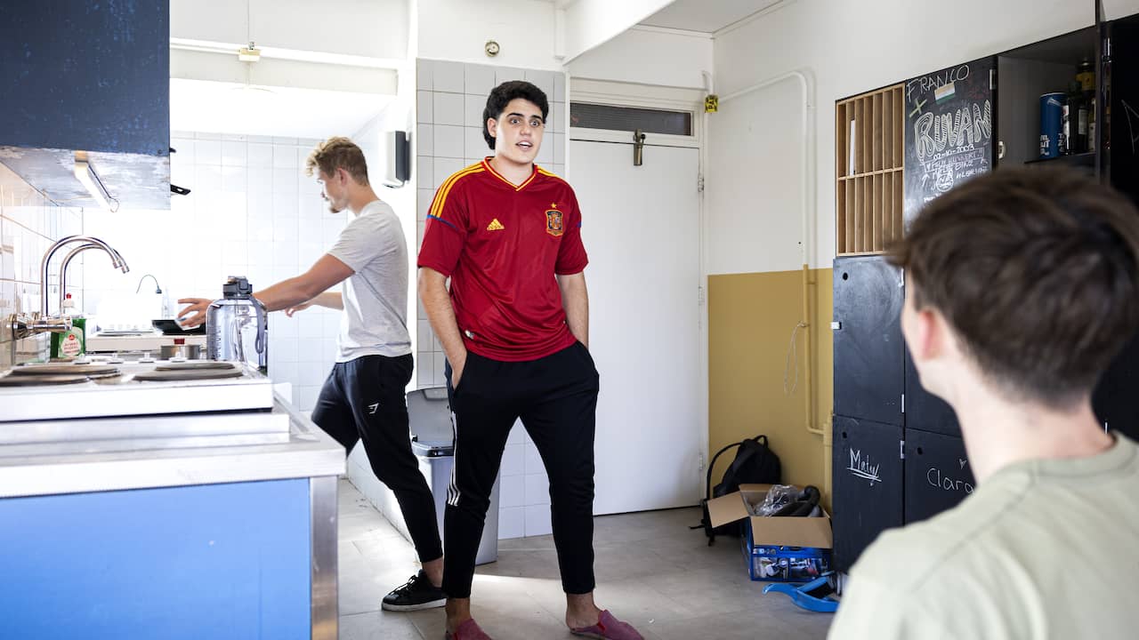 Steeds minder studenten gaan op kamers vanwege groot tekort | Economie ...