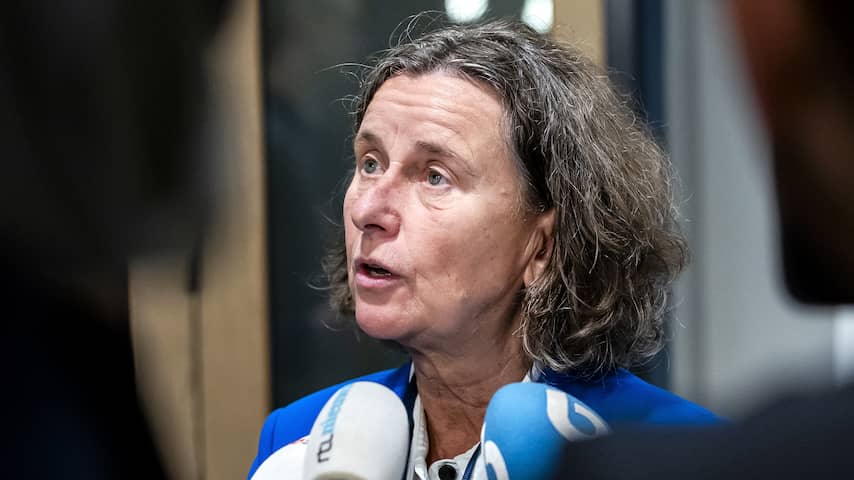 Kamer fluit Faber terug: 'Plaats geen terugkeerborden bij ...