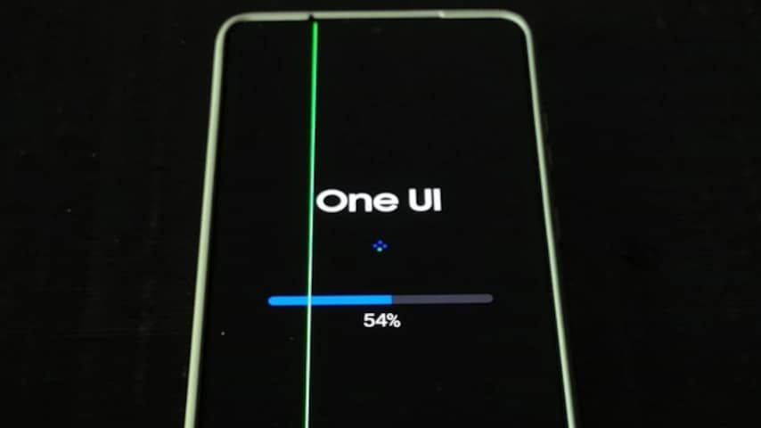 Gebruikers Samsung Galaxy S21-telefoons zien groene streep op scherm na ...