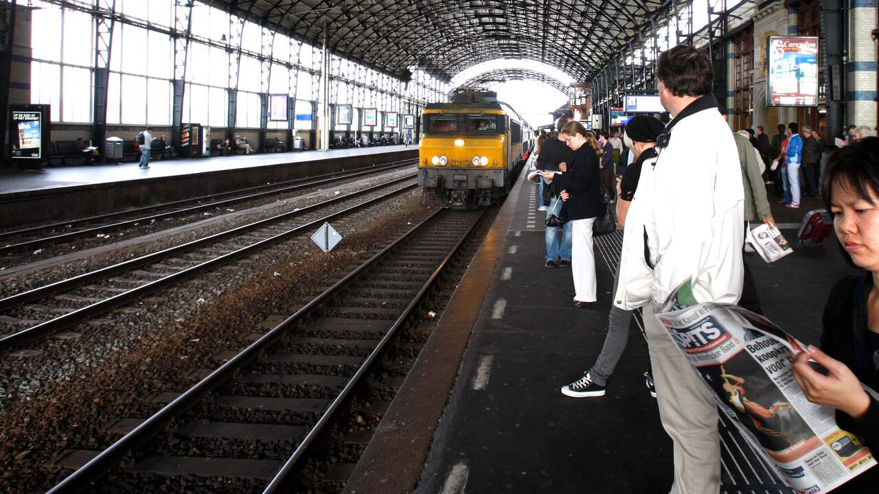Weinig problemen op het spoor, ondanks gigantische drukte | Haarlem | NU.nl