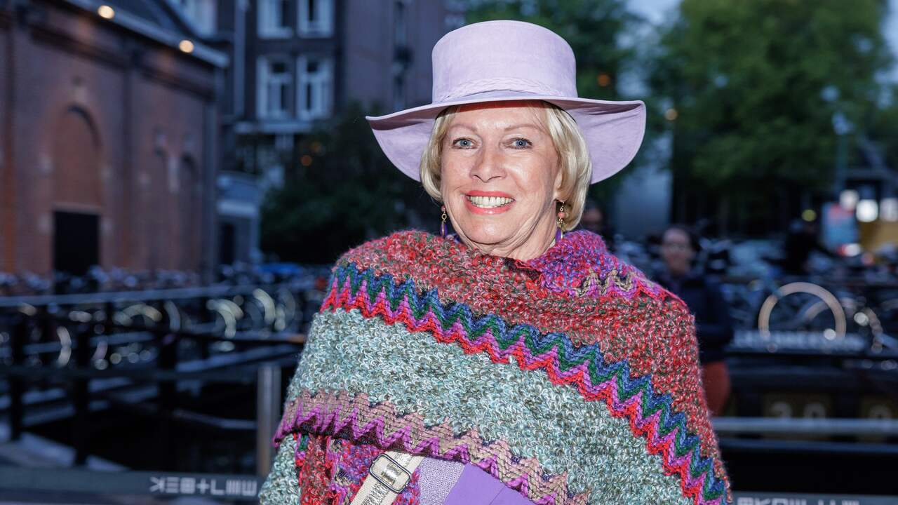 Ria Valk is herstellende van operatie aan borstkanker | Achterklap | NU.nl
