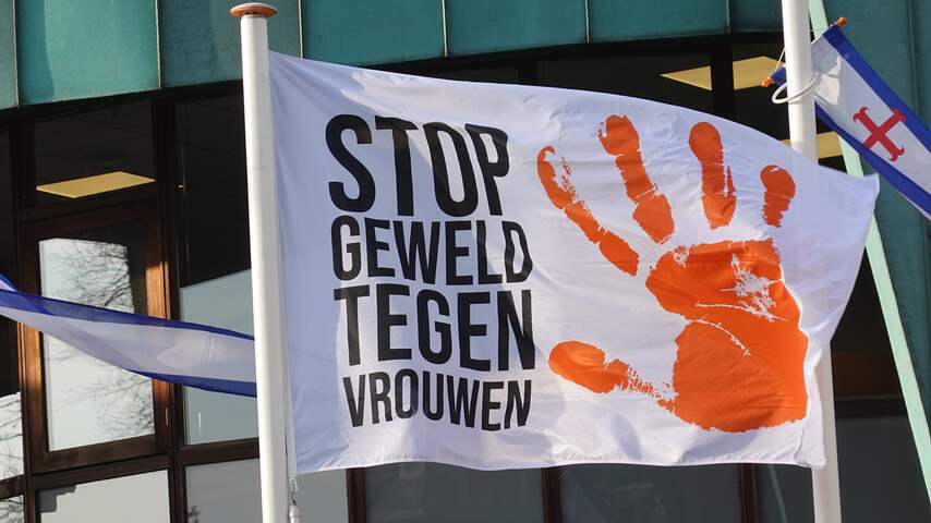 Stier wordt mascotte: aandacht voor geweld tegen vrouwen | Amersfoort ...