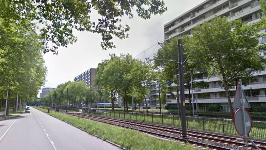 'Beneluxlaan tijdelijk afgesloten na ongeluk in Kanaleneiland ...