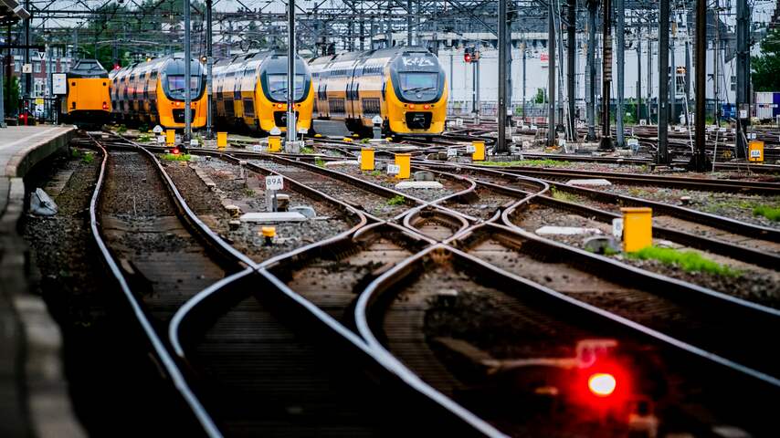 ProRail verwacht vanaf woensdag overlast voor treinreizigers door FNV ...