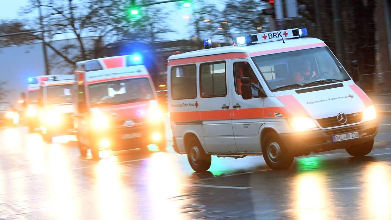 Chinese toerist overleeft val van honderden meters in zuiden van ...