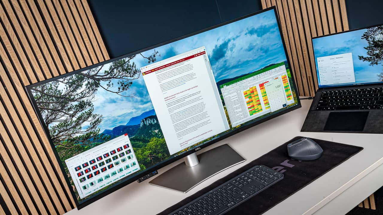 Review: Dell UltraSharp U4025QW-monitor is groot én duur | Tweakers | NU.nl