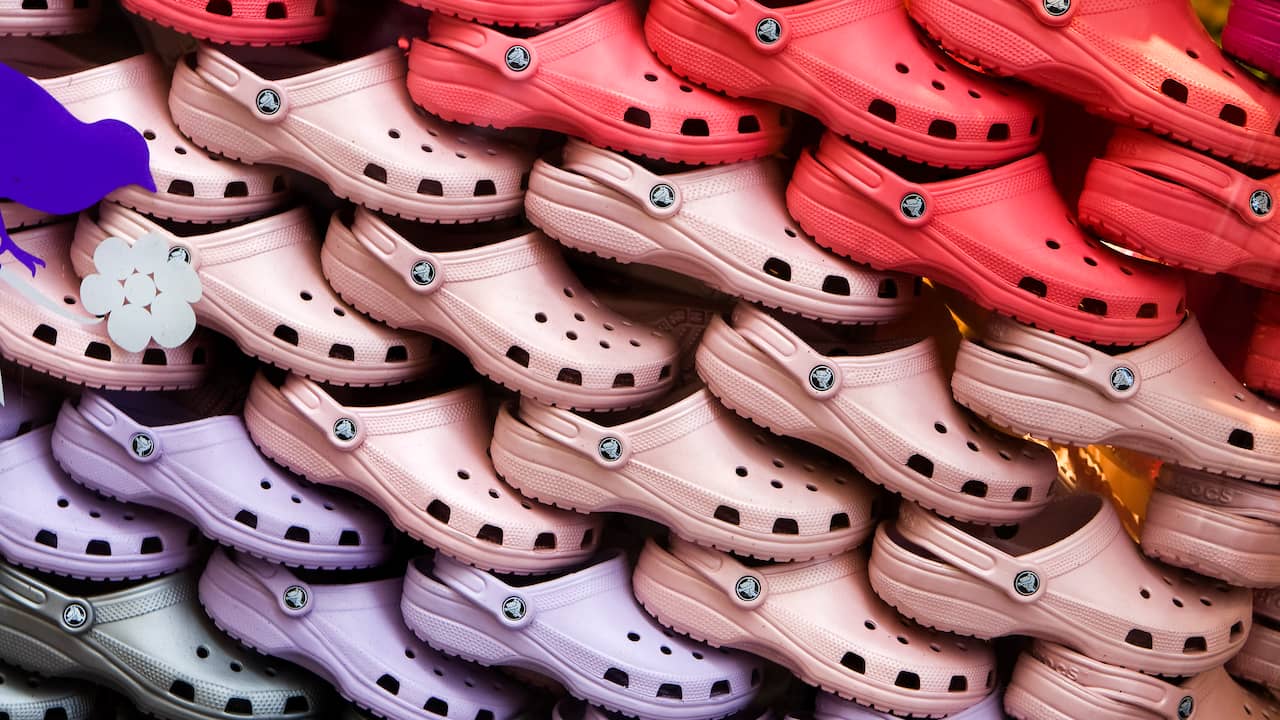 Crocs heeft nieuwe manier gevonden om belasting te ontwijken in ...