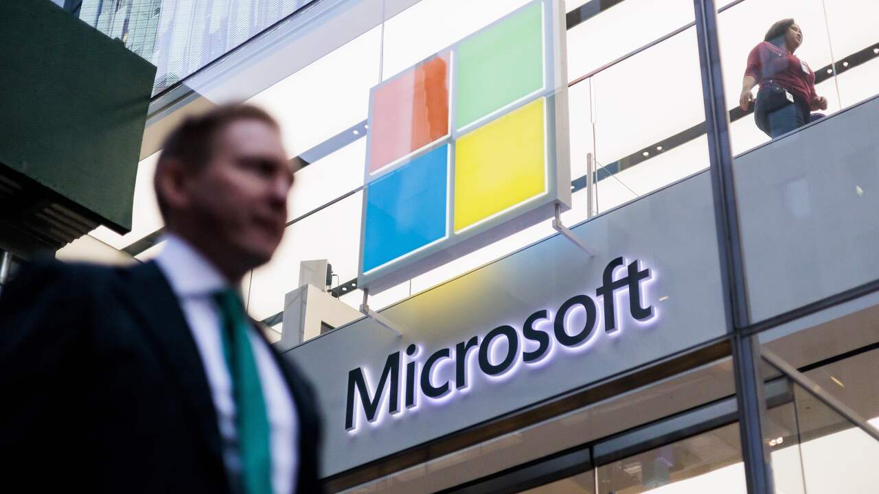 Microsoft-topman Brad Smith erkent fouten rondom beveiliging | Tweakers | NU.nl
