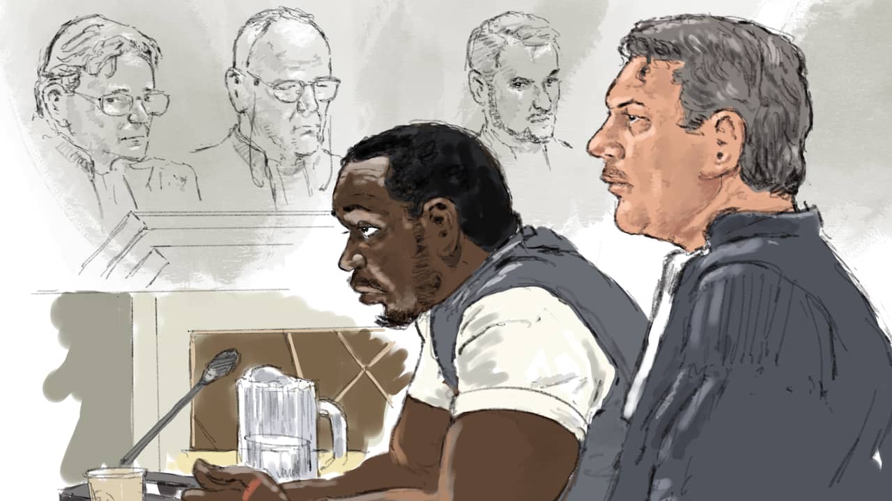 Tien jaar cel en tbs geëist tegen man die vriendin doodde met 258 messteken | Misdaad | NU.nl