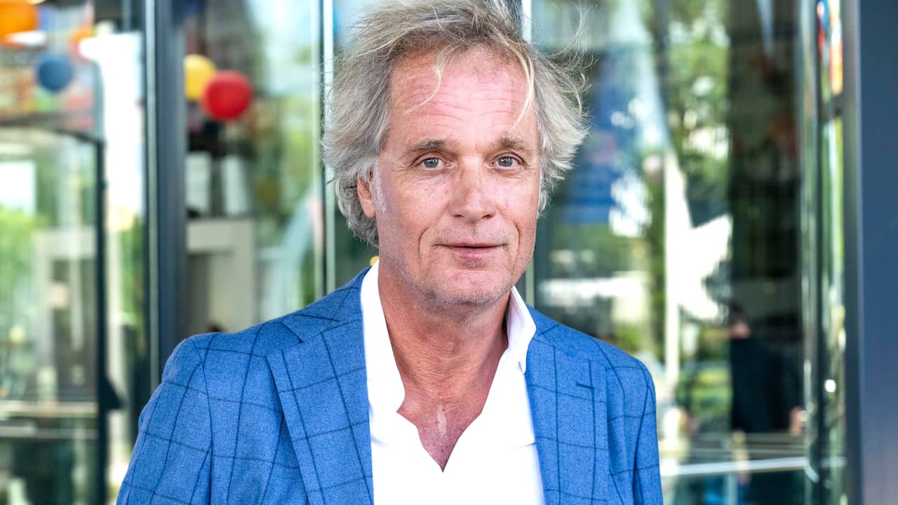 Jeroen Pauw vindt het 'irritant' als mensen zijn salaris een ...