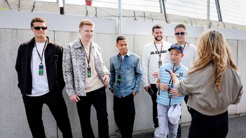 Van Alexia tot Martin Garrix: BN'ers vermaken zich bij race in ...