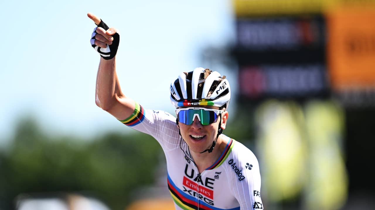 Live Tour | Pogacar draagt ritzege op Mûr-de-Bretagne op aan gevallen ...