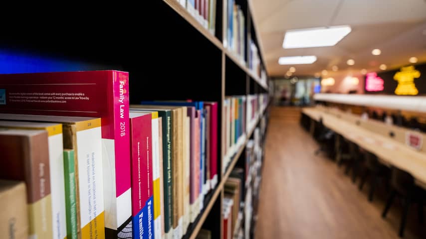 Duizenden door AI gemaakte boeken zonder waarschuwing te koop bij ...